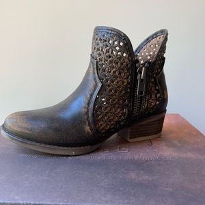 Circle G | Shoes | Circle G By Corralblack And Tan Cut Out Bootie ...